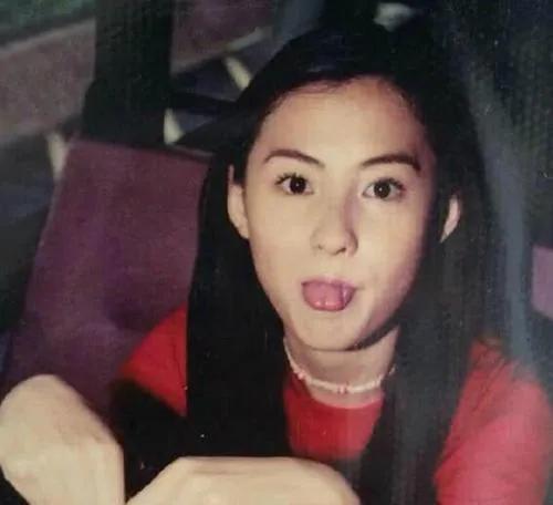 "The Head of the Jade Girl" Cecilia Cheung: She debuted at the age of ...