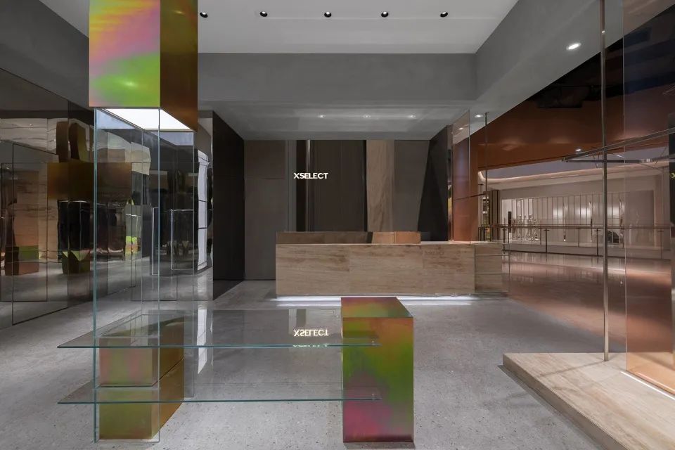 Sci-fi futuristic material design, full of visual impact - iNEWS