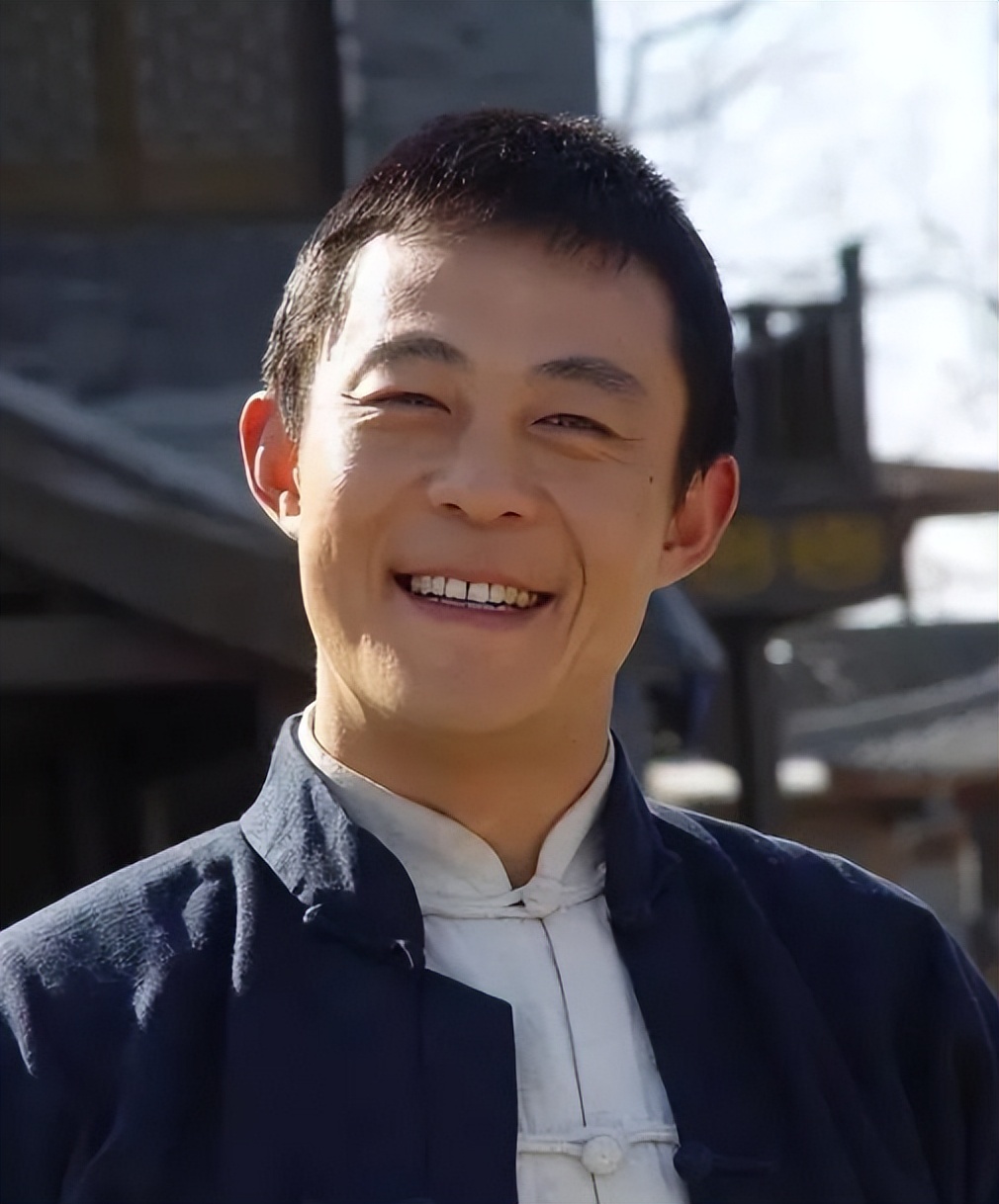 Hou Yong: From a pork dealer to a national first-class actor, his ...