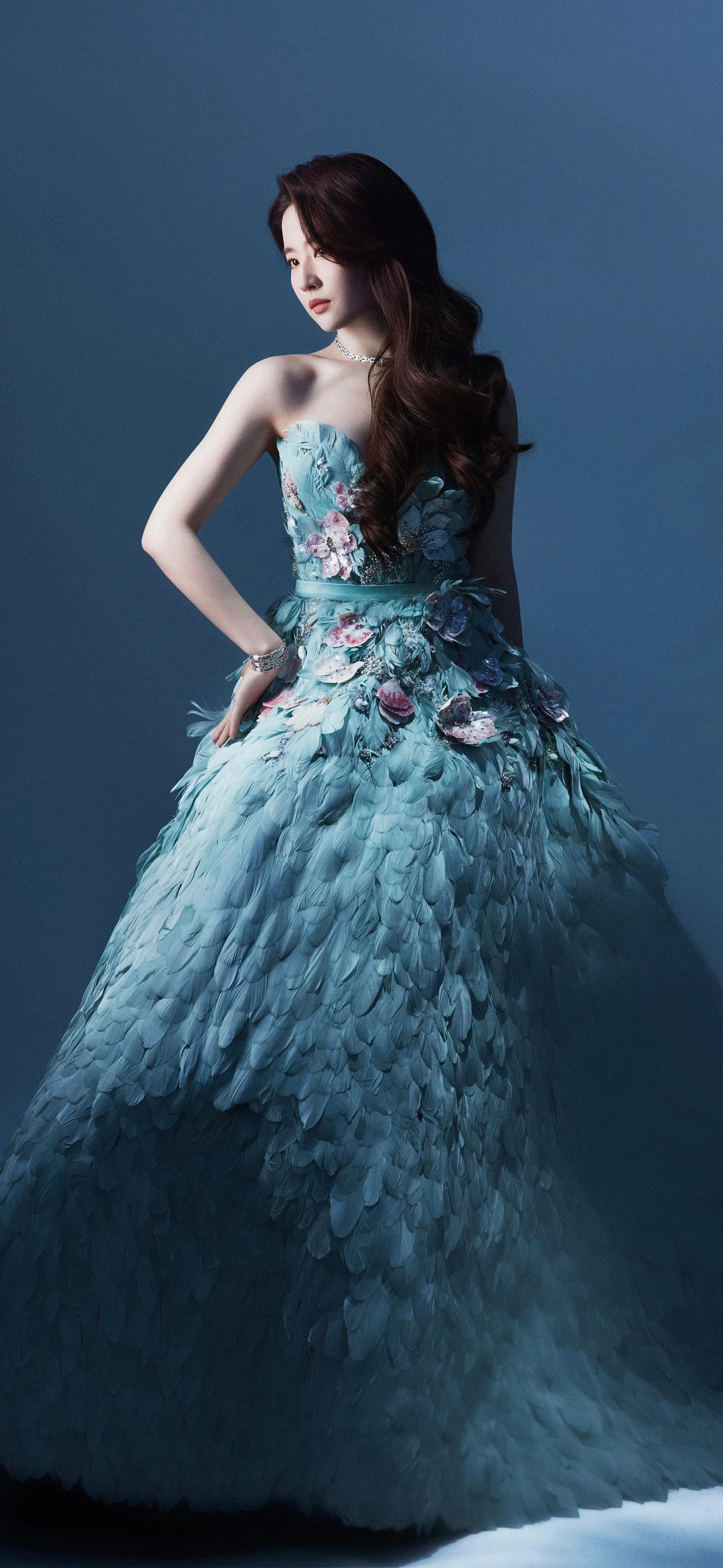 Liu Yifei-Weibo Night-Peacock Princess - iMedia