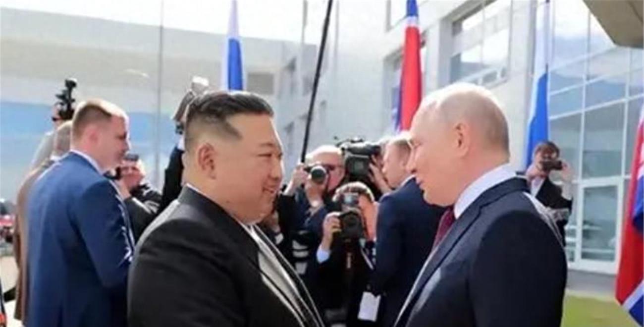 "The war is raging, the three countries are competing, and a mysterious ...