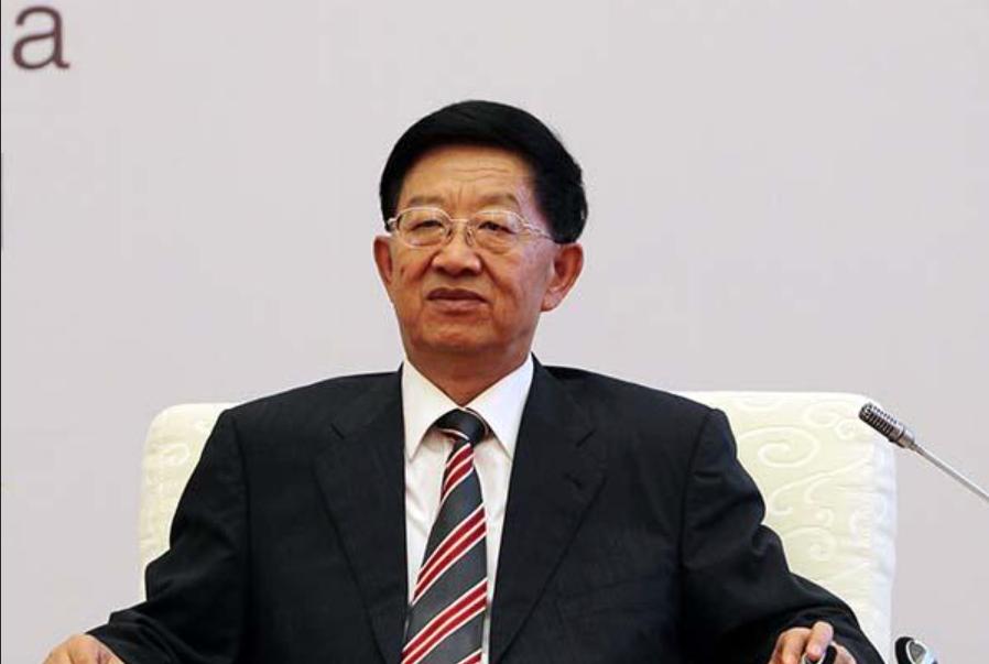 Corrupt Official Bai Enpei's Family Legend - iNEWS