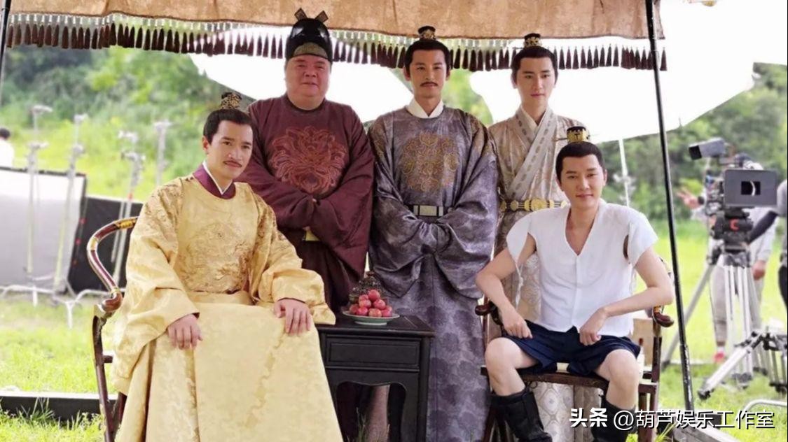 He Shengming appeared on the set of the Hengdian crew, and the salary ...