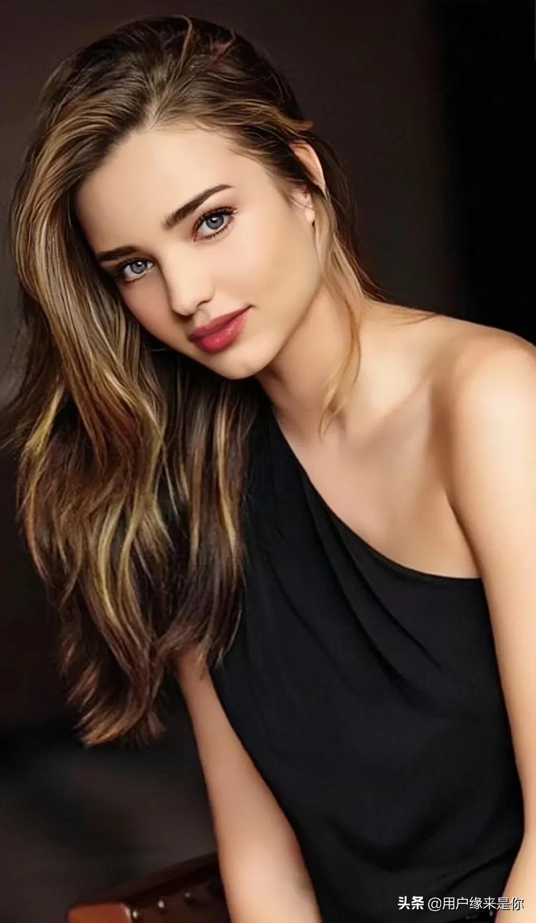 World's No. 1 Model Miranda Kerr - iNEWS