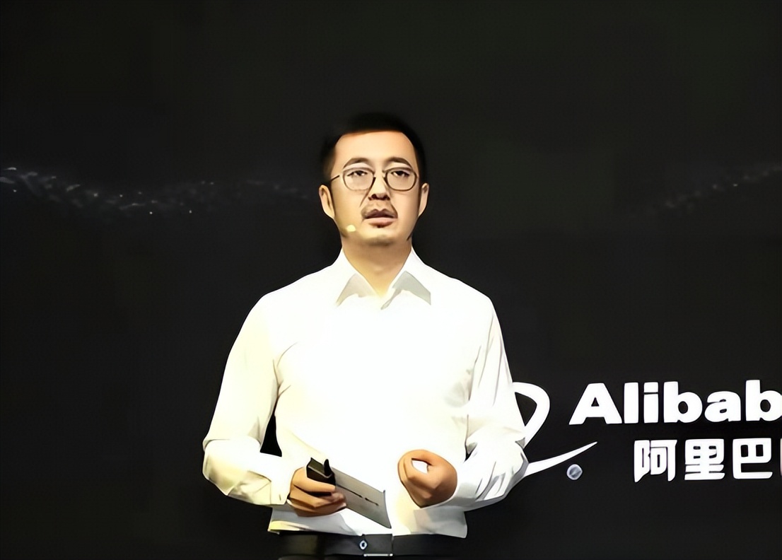 At the age of 37, Jiang Fan became Ali's partner again! He was expelled ...