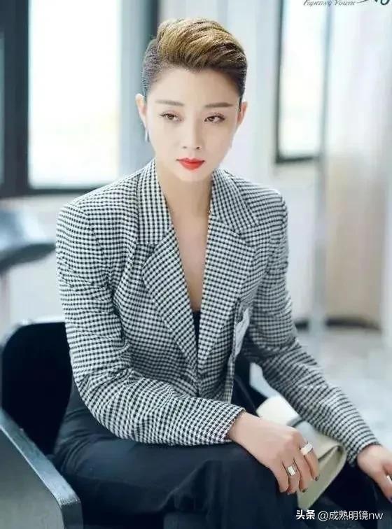 Yin Tao, who is both talented and beautiful, has great acting skills ...