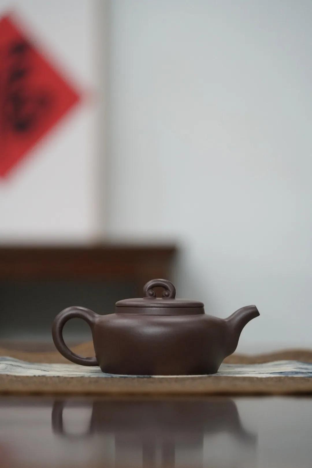 Appreciation of raw ore purple clay pot - iMedia