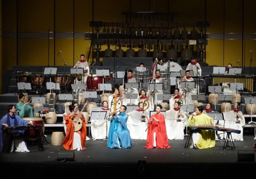 The characteristics of traditional Chinese folk songs reflected in ...