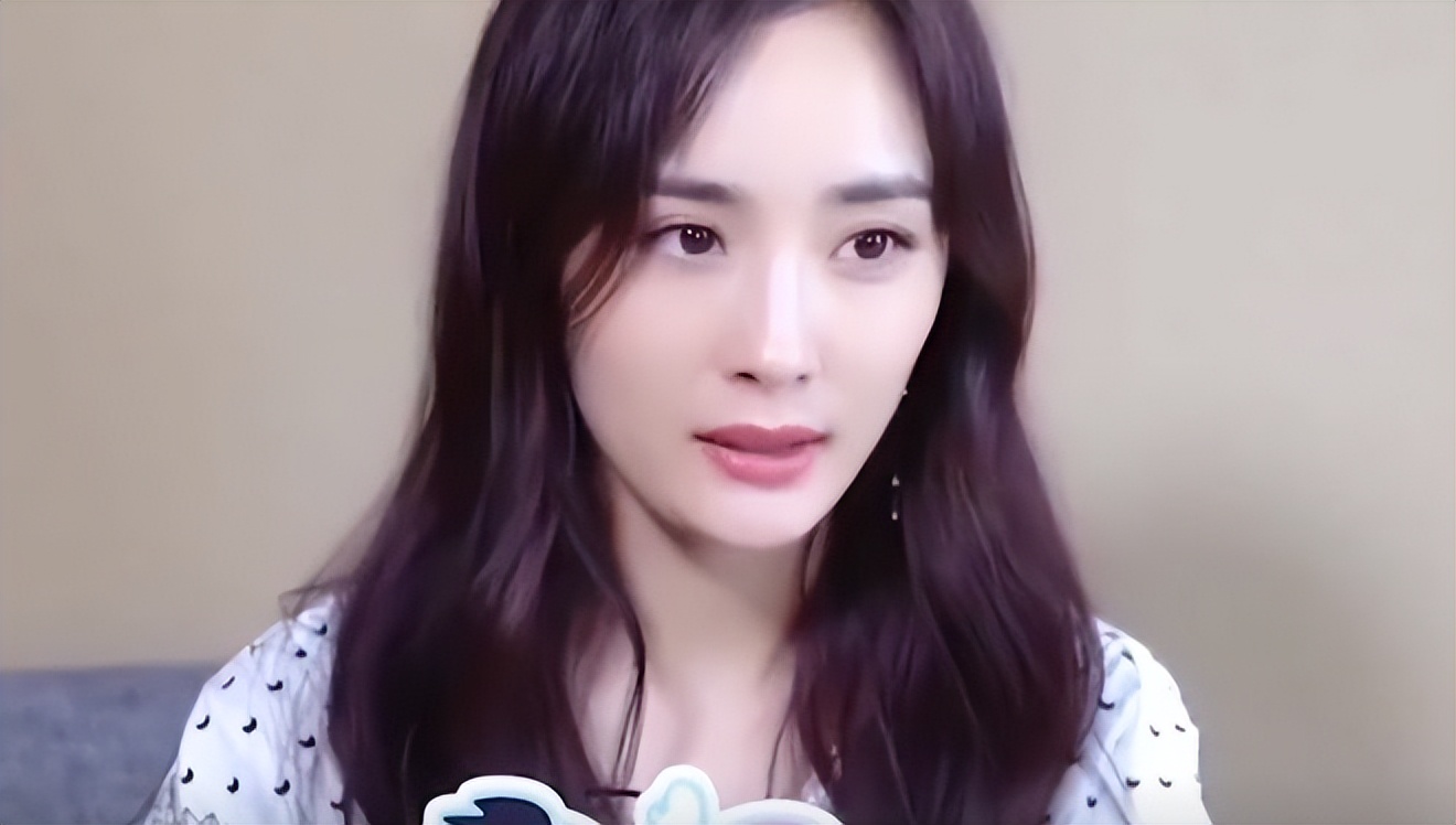 Working hard as a "nanny", once the calculation was betrayed, the inside story of Yang Mi's ...