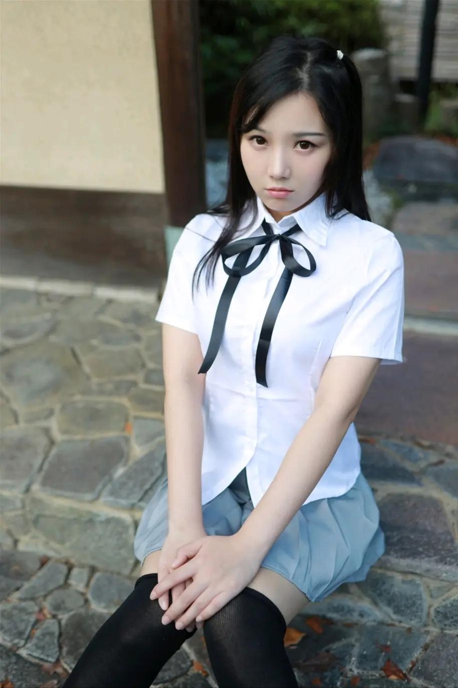 Xu Weiwei Mia: Pure in the sun - iMedia