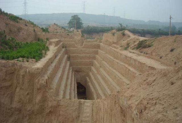 The Relationship between the Parthian Empire Tombs and Religious ...