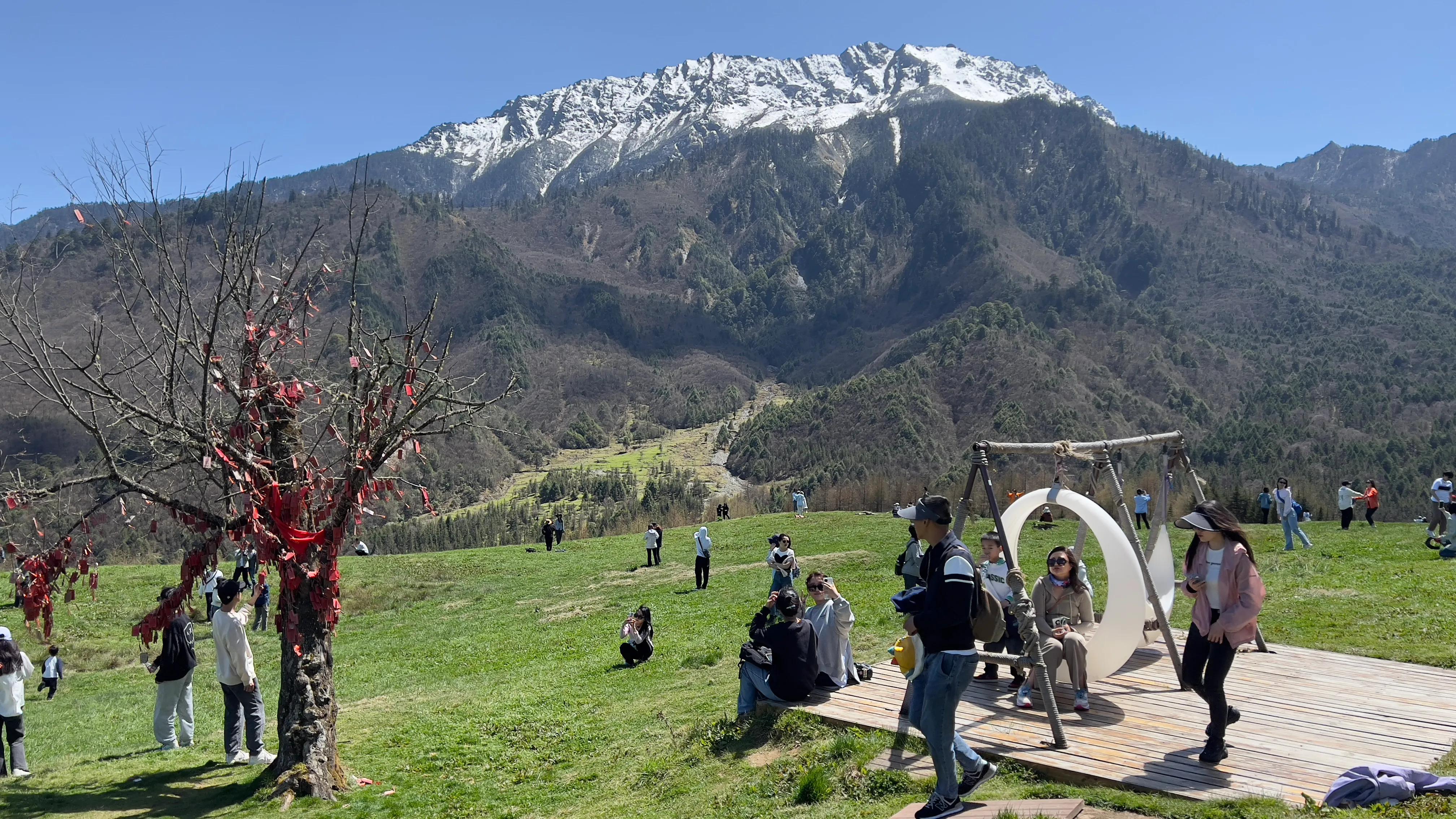 Driving Around China Retracing the Long March Road and Climbing Snow ...