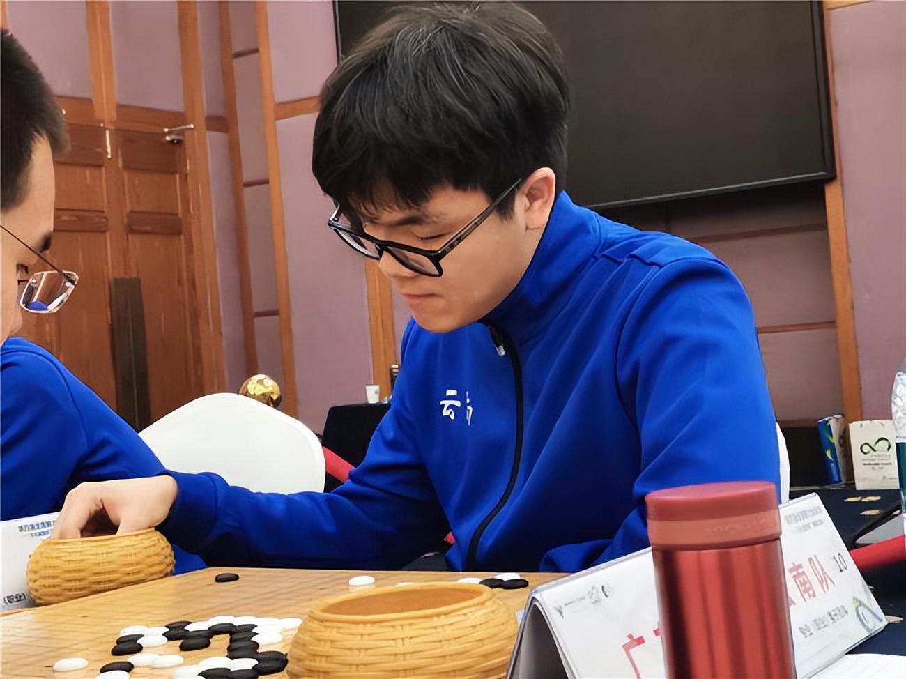 Wang Xinghao became a lonely hero Li Xuanhao stopped in the top 16 Ke ...