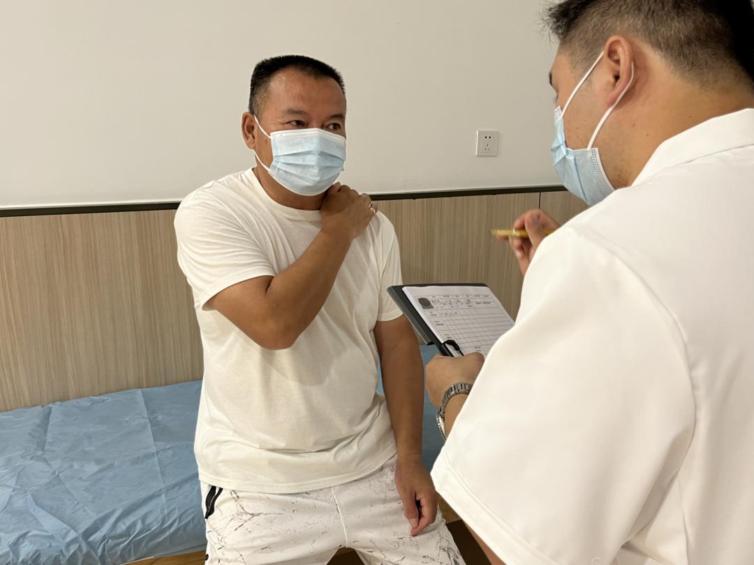 No more shoulder pain! 60-Year-Old Patient With Myenteric Fasciitis in ...