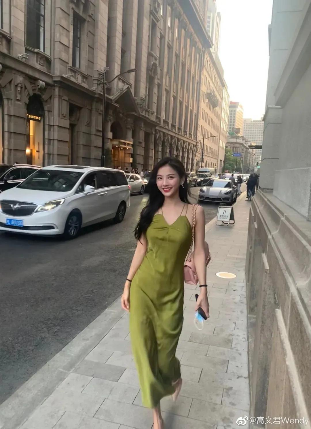 Photo of Gao Wenjun in the ceiling of romance - iMedia