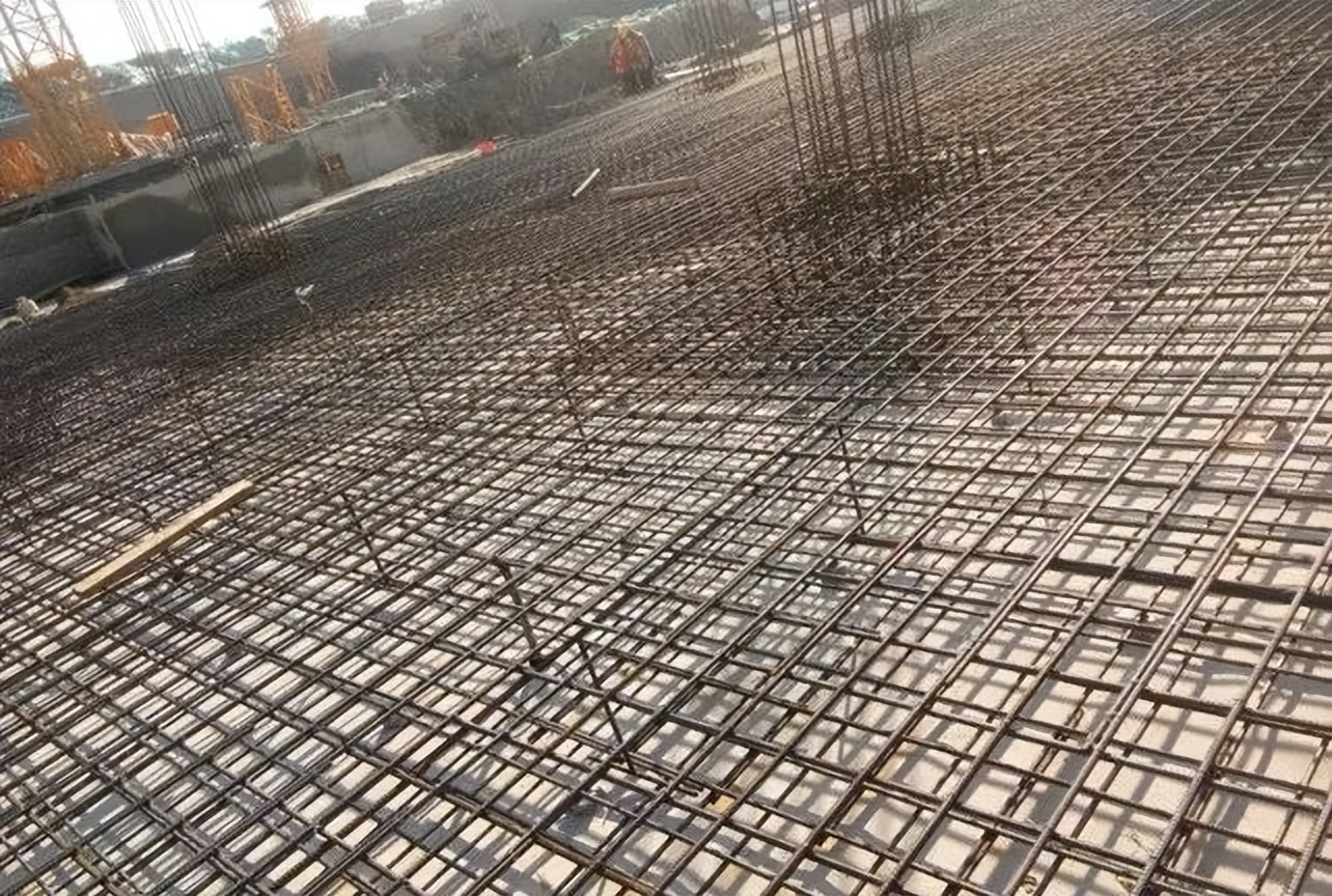 How to re-use the short material of steel bar waste at the construction ...