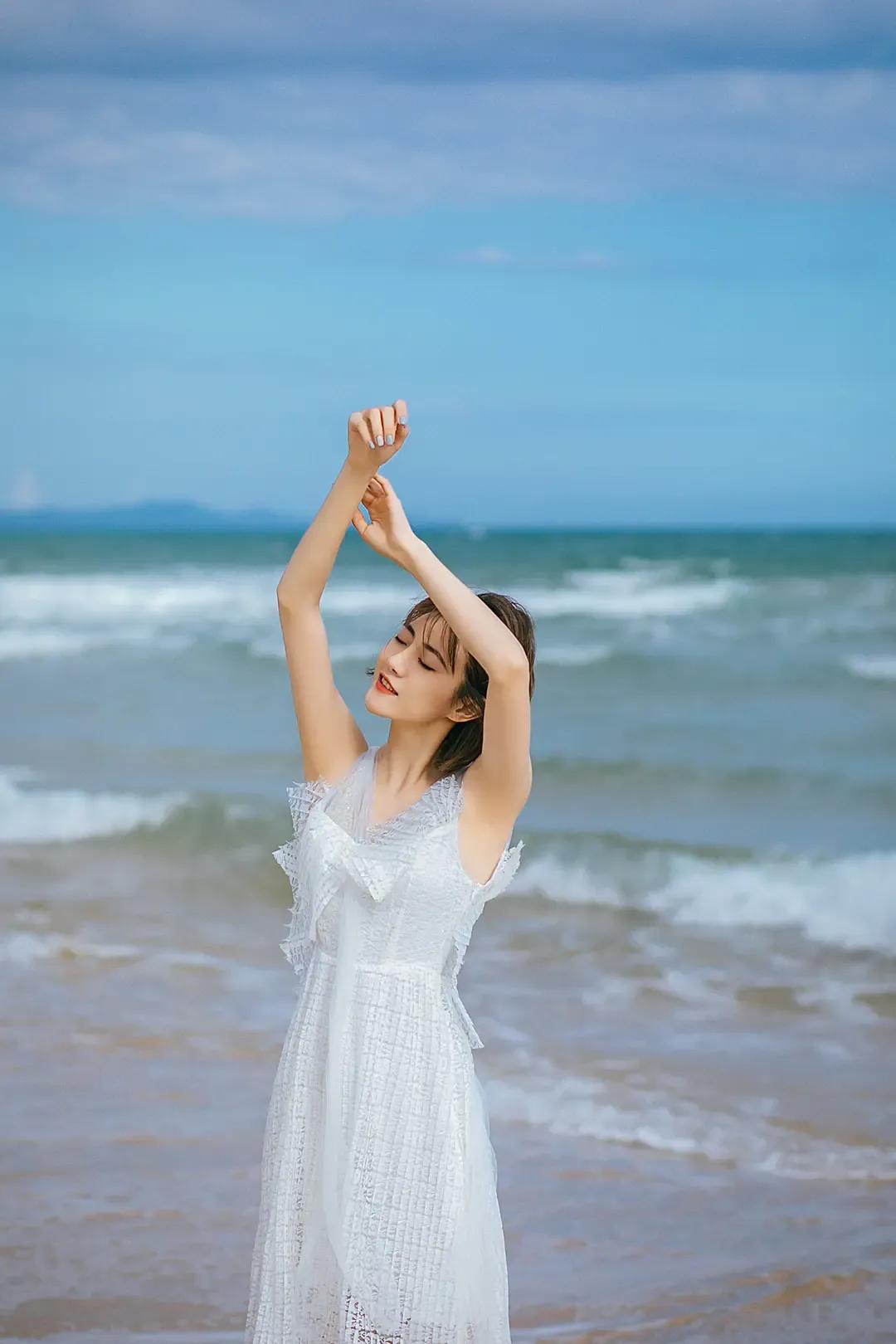 The stars are the embodiment of love - actor Mou Xing - iNEWS