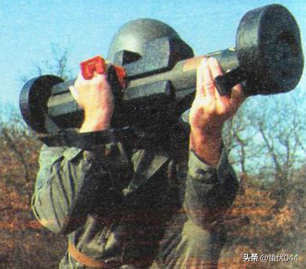 French wasp bazooka - iNEWS