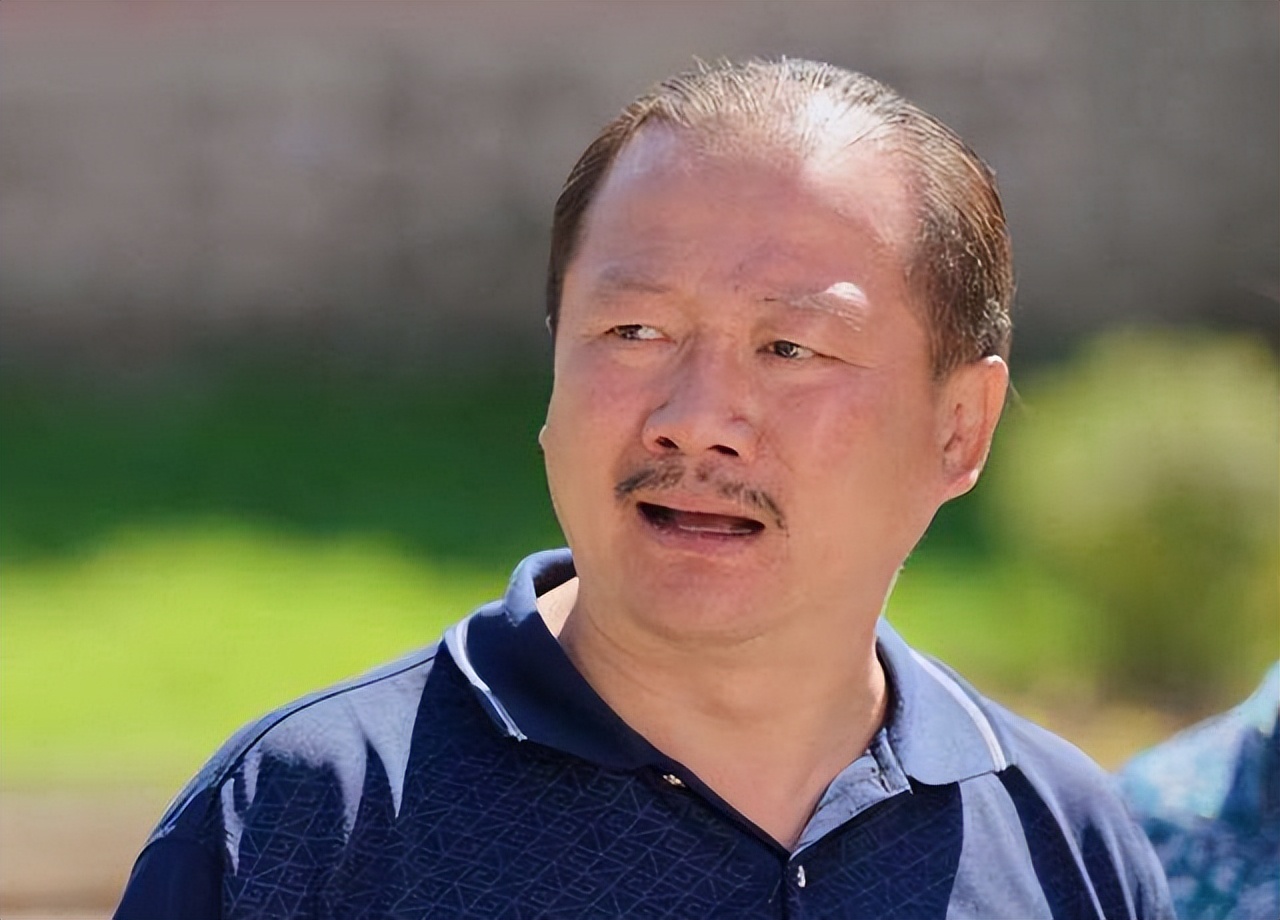 "Zhao Benshan's successor" Tang Jianjun: After becoming popular, his ex-wife broke the news, and ...