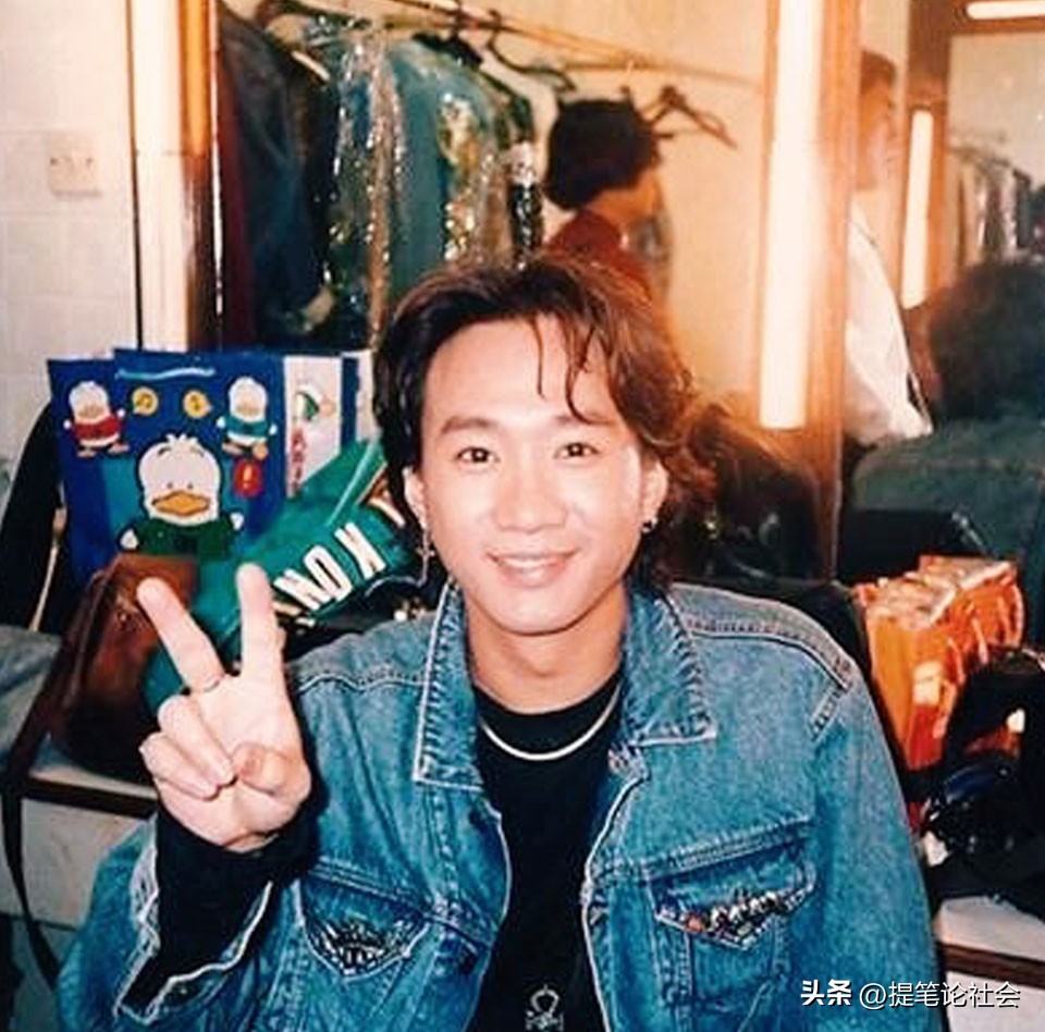 Commemorating Wong Ka Kui's 30th Anniversary "Broad Sea and Sky" and ...