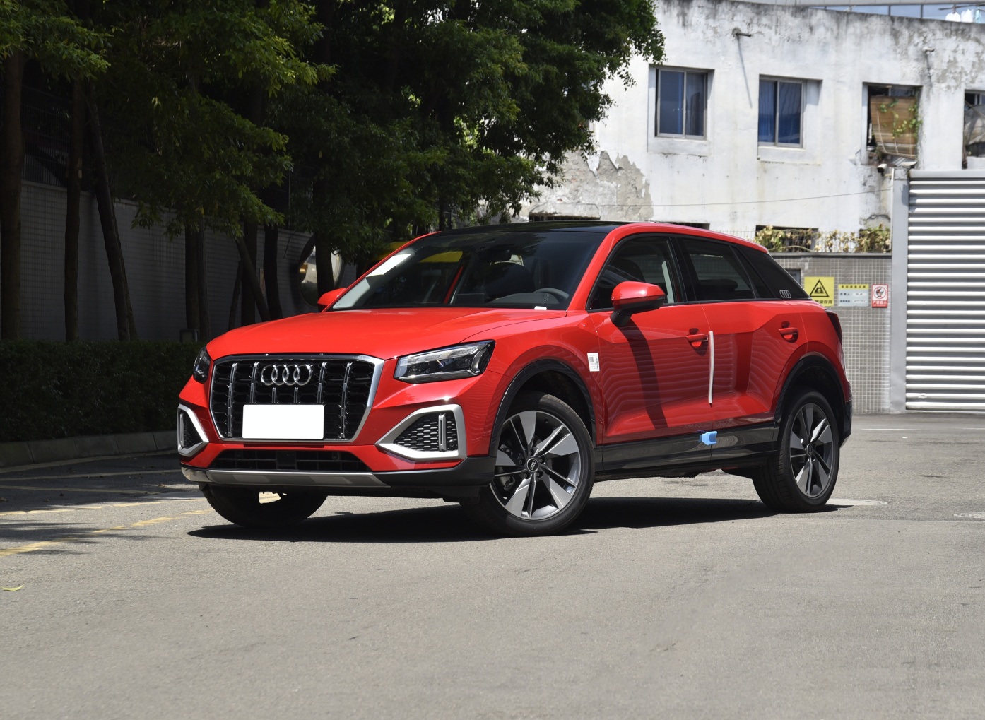 Is it stupid to buy an Audi Q2L for 250,000? Is the 35TFSI stylish and ...