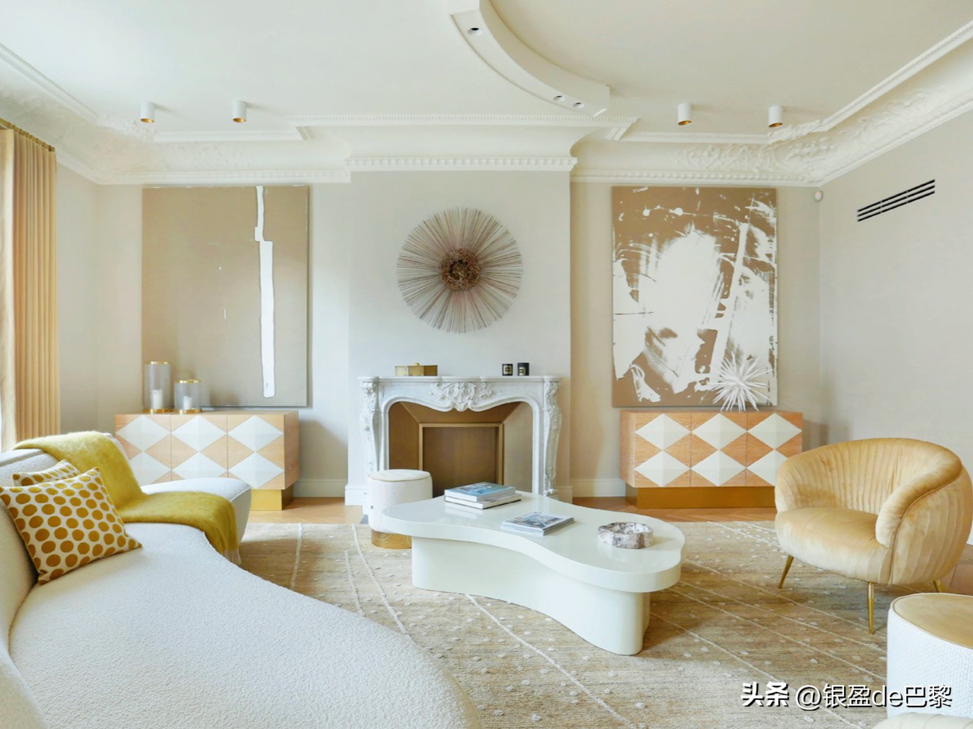 "Golden Triangle" in the 8th arrondissement of Paris - iNEWS