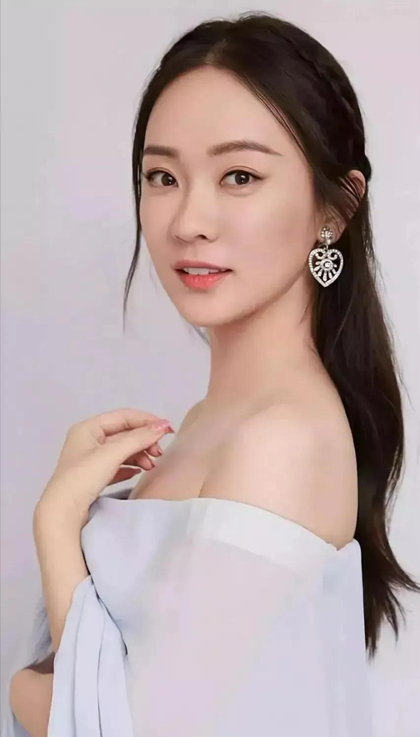 Pretty Girl (38) - iMedia