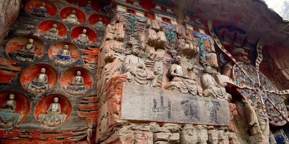 As a kind of "divine object" in ancient times, what are the ...