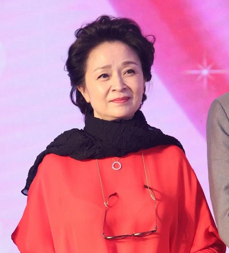 Actor Liu Lili: Married on a blind date to a husband outside the circle ...