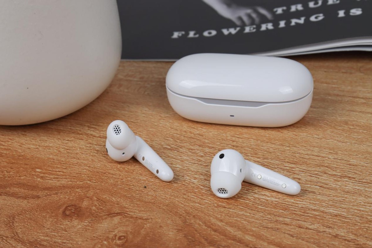 Buy TWS earphones on Double Eleven The Huawei earphone family always ...