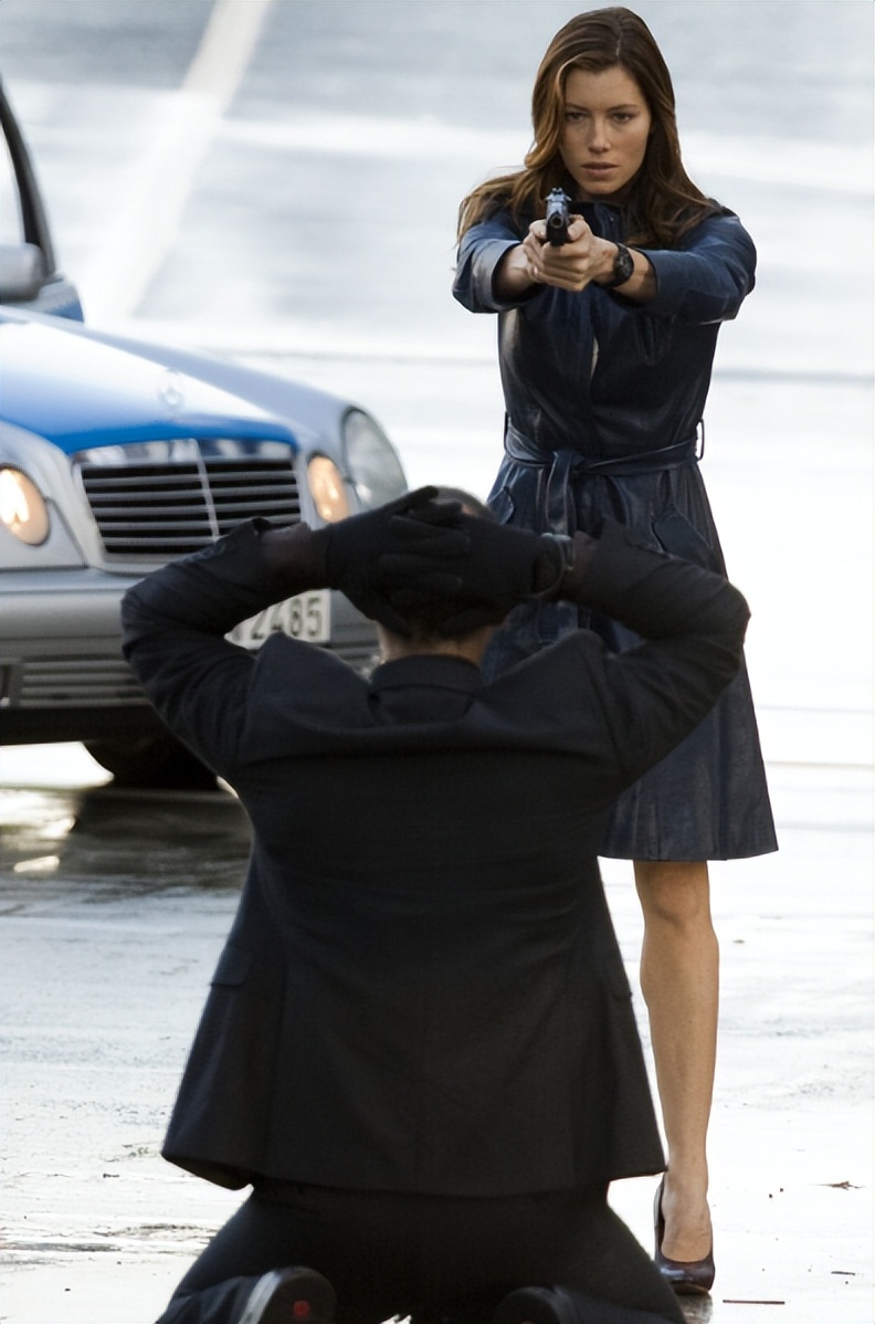 Each character in the movie "Dragon Commando" has unique ...