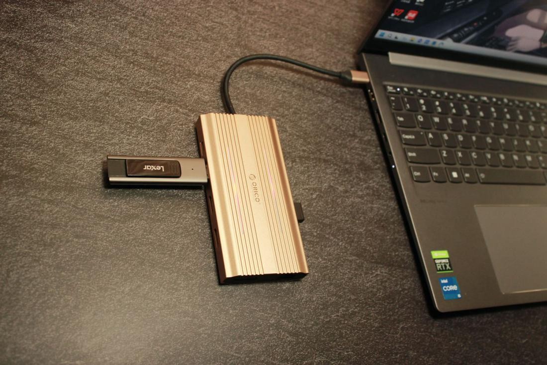 ORICO sci-fi color RGB 12-in-1 docking station, interface expansion is ...