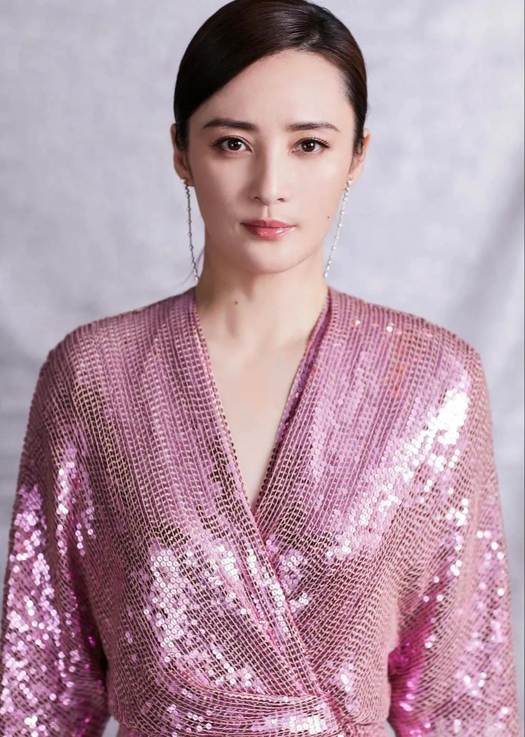 Nostalgic photo of Jiang Qinqin 3 - iMedia