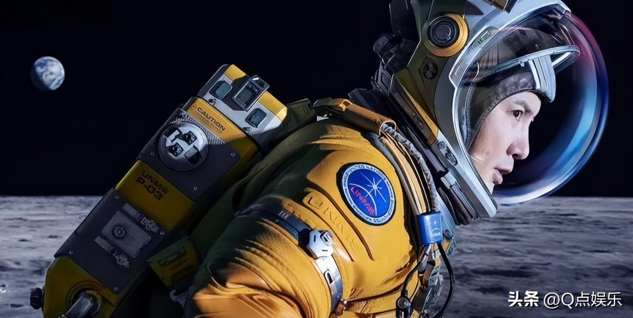 Alone on the Moon was released for four days, and the ratings continued ...