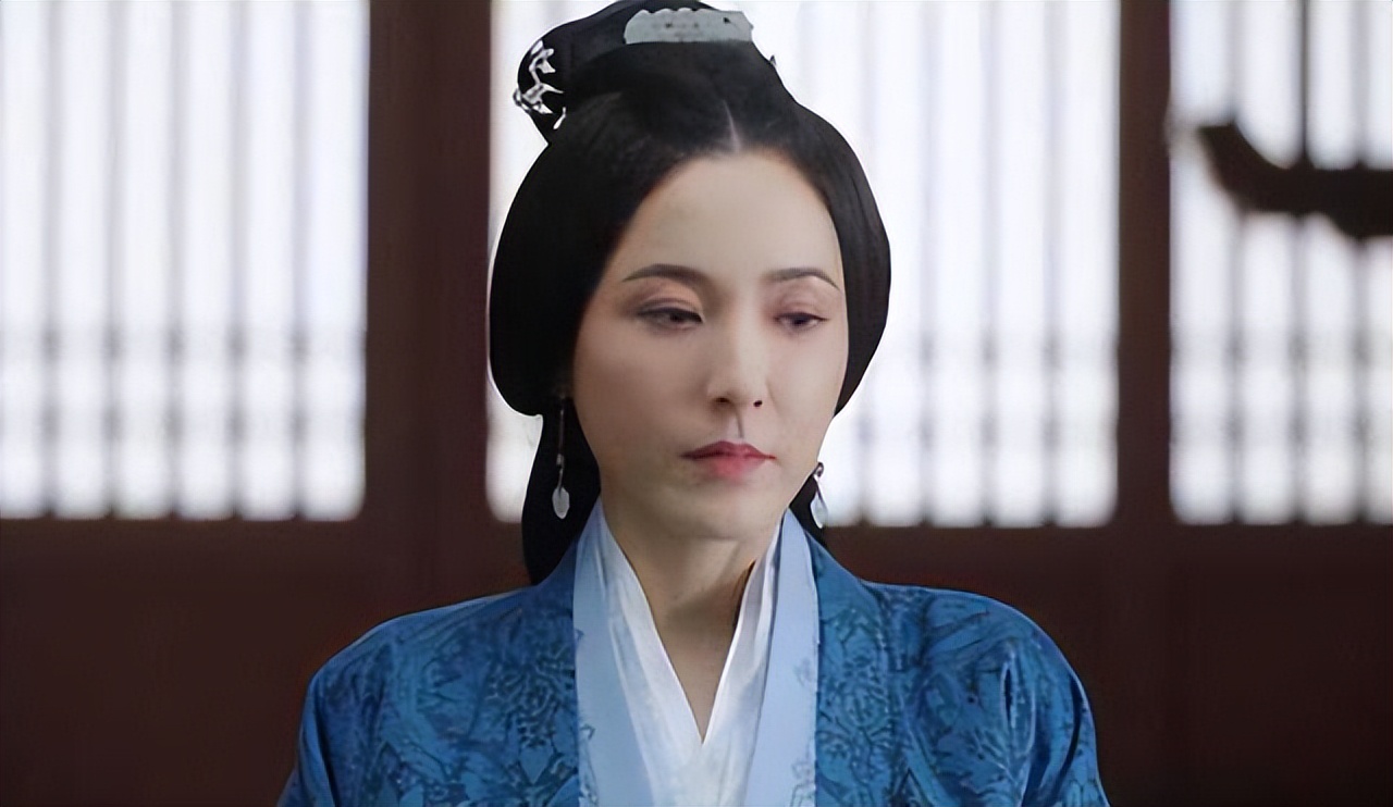 Zeng Li: People are more beautiful than dramas, but their acting is ...