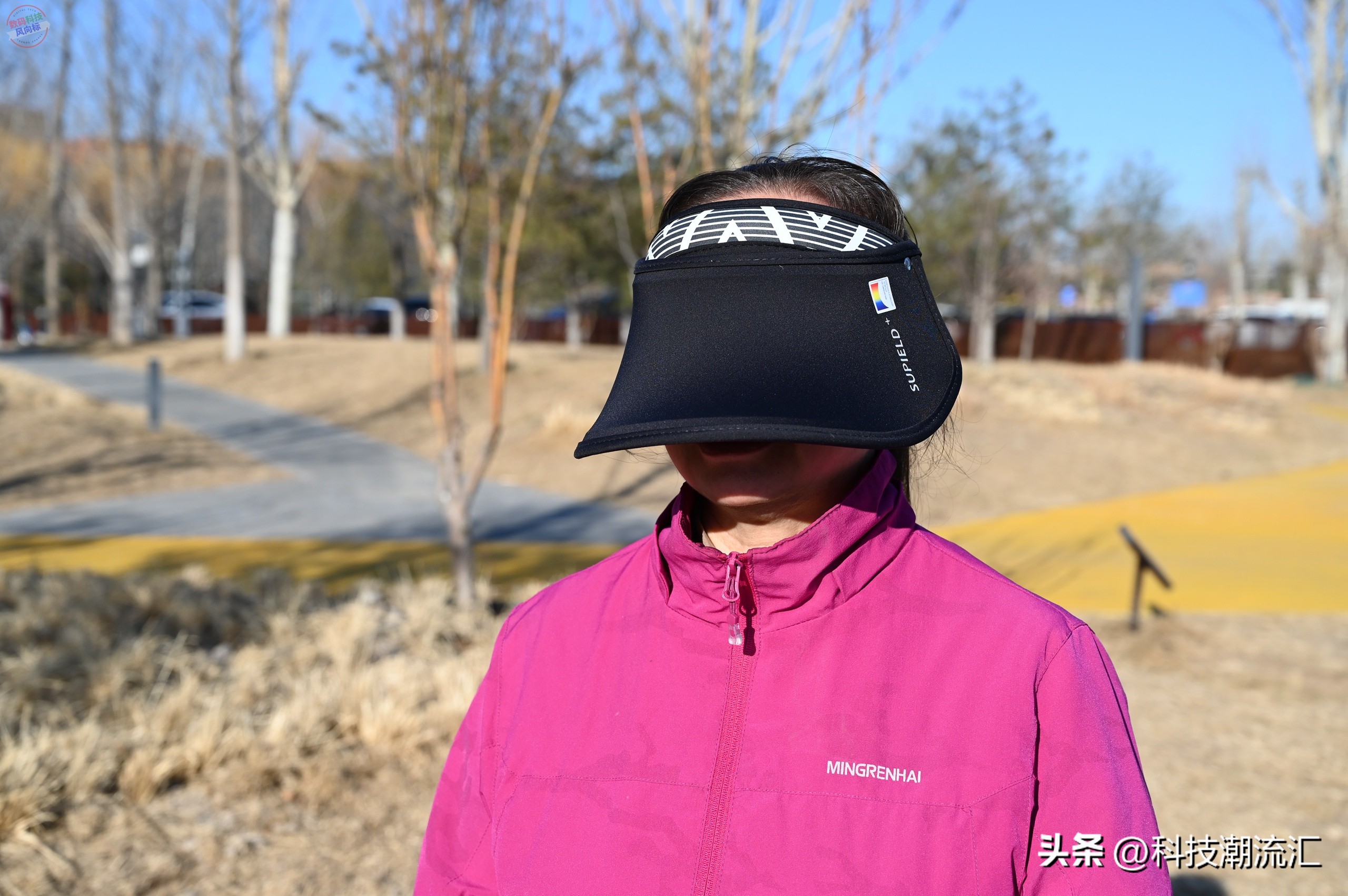 The sun hat with excellent sun protection effect is light and not ...