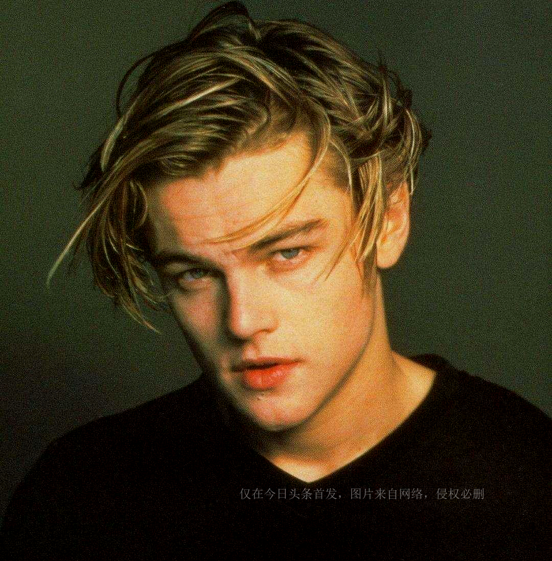 The faces of these 10 male stars are so handsome when they meet for the ...