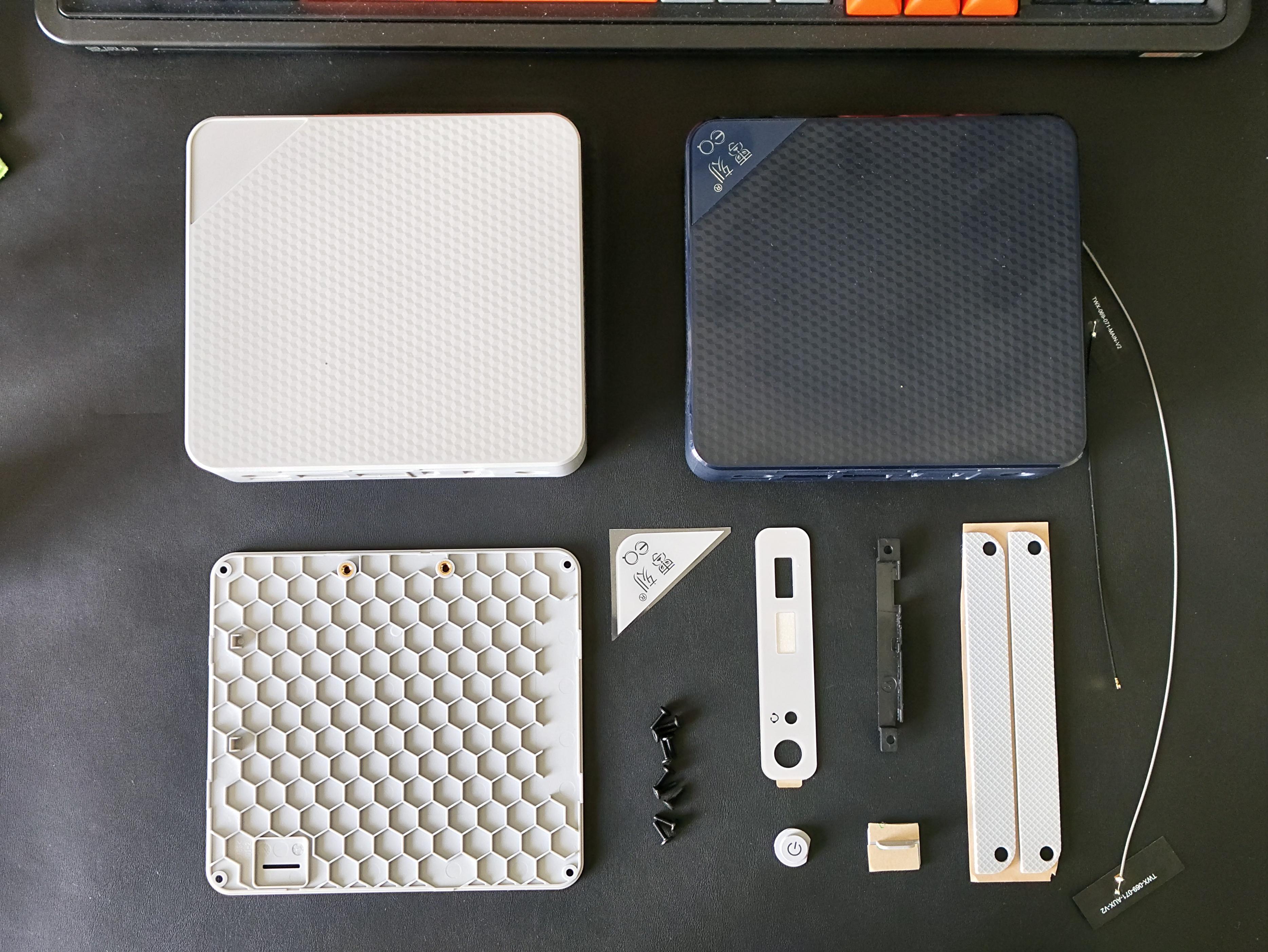 Zero moment EQ12 mini computer shell replacement process and internal ...