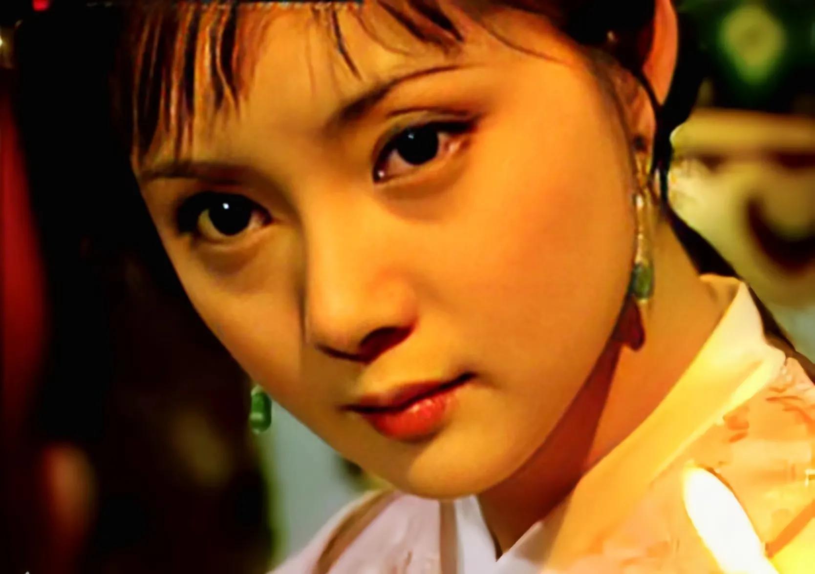 Xiren is the first maid in Yihong Courtyard, why did Jia Zheng choose a concubine for Baoyu but ...