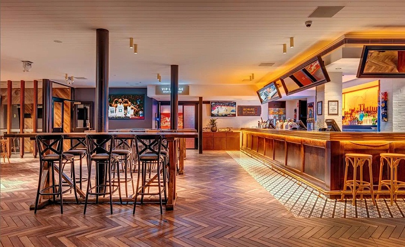 Bose Professional Restaurant Case Study - iMedia