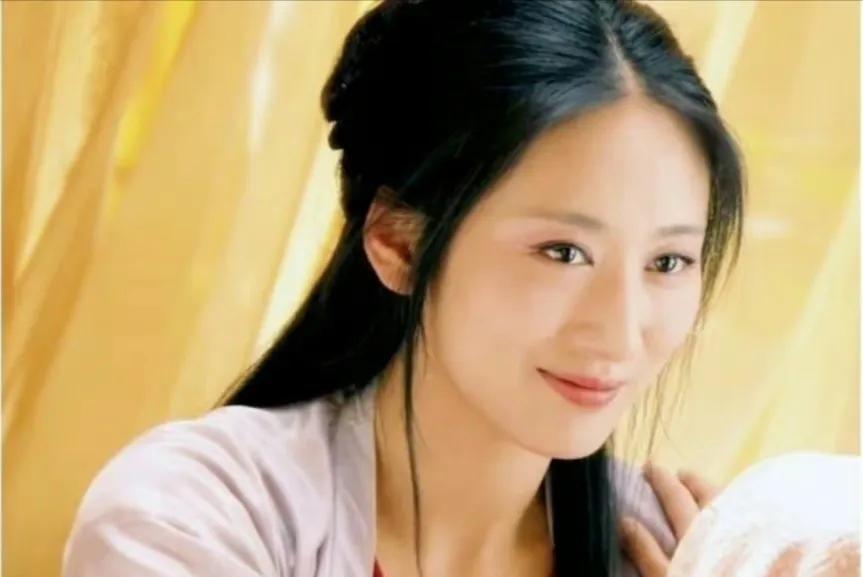 The first time I saw Meigu Tiancheng, I thought of her-Guo Zhenni - iNEWS