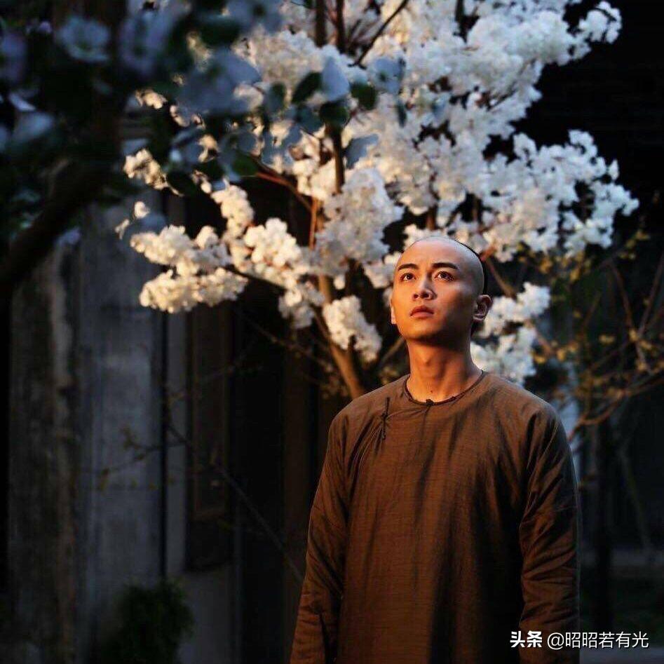 Revisiting "The Flowers Bloomed and the Full Moon That Year", Gu Qianfan and Shen Xingyi, who is ...