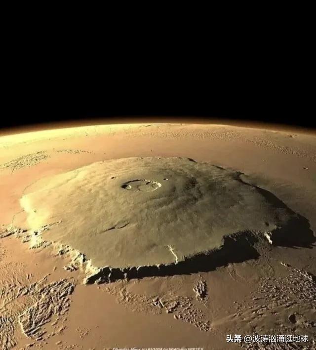 See the world in 40 photos: The world's largest testicles, complete ...