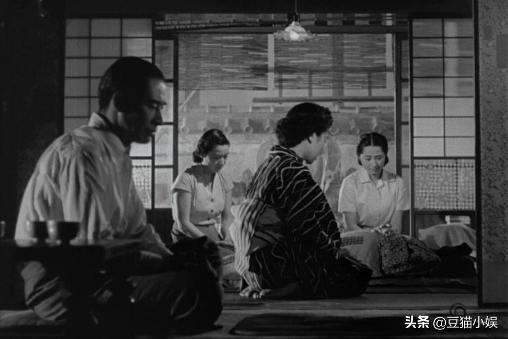 A "Story" series of cultural films, creating a film atmosphere through ...