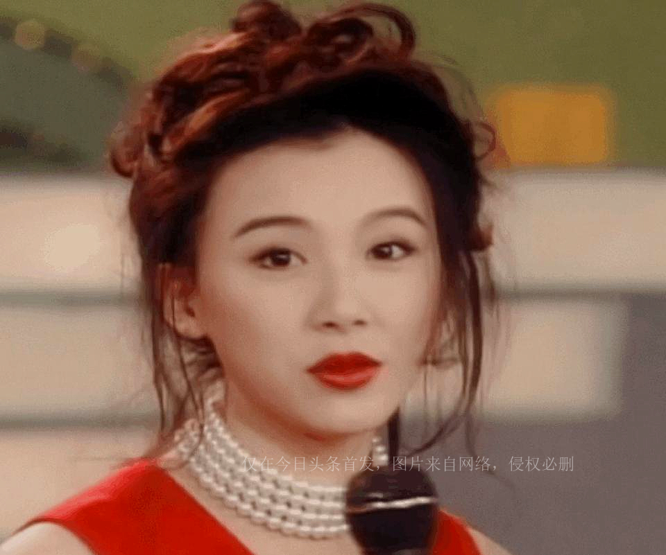 The troubled life behind the beauty! Conquered 12 men with her beauty ...