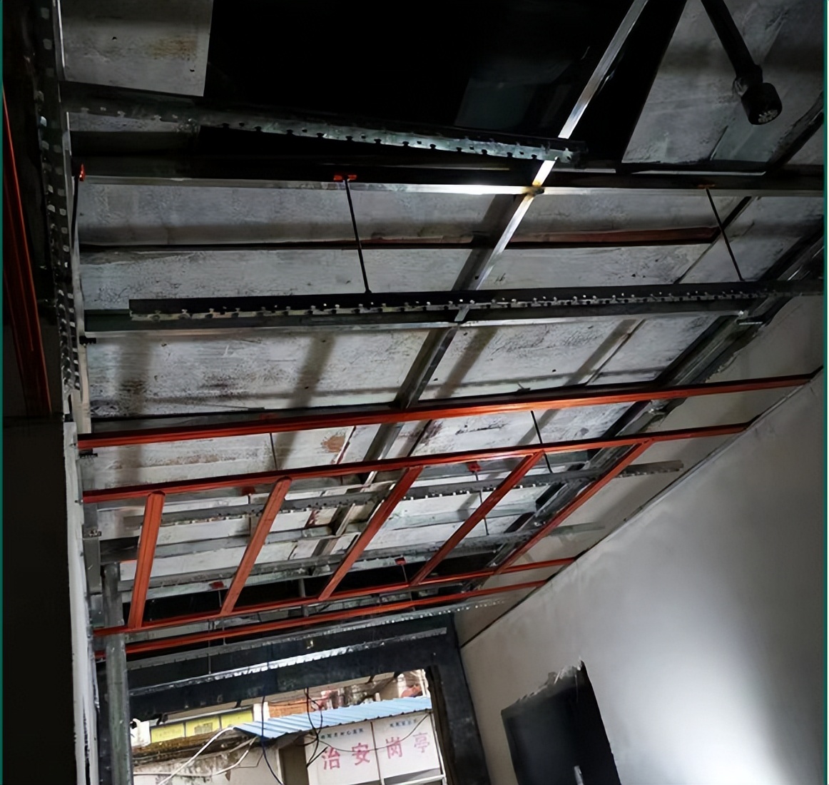 Radiation-proof lead plate construction - iMedia