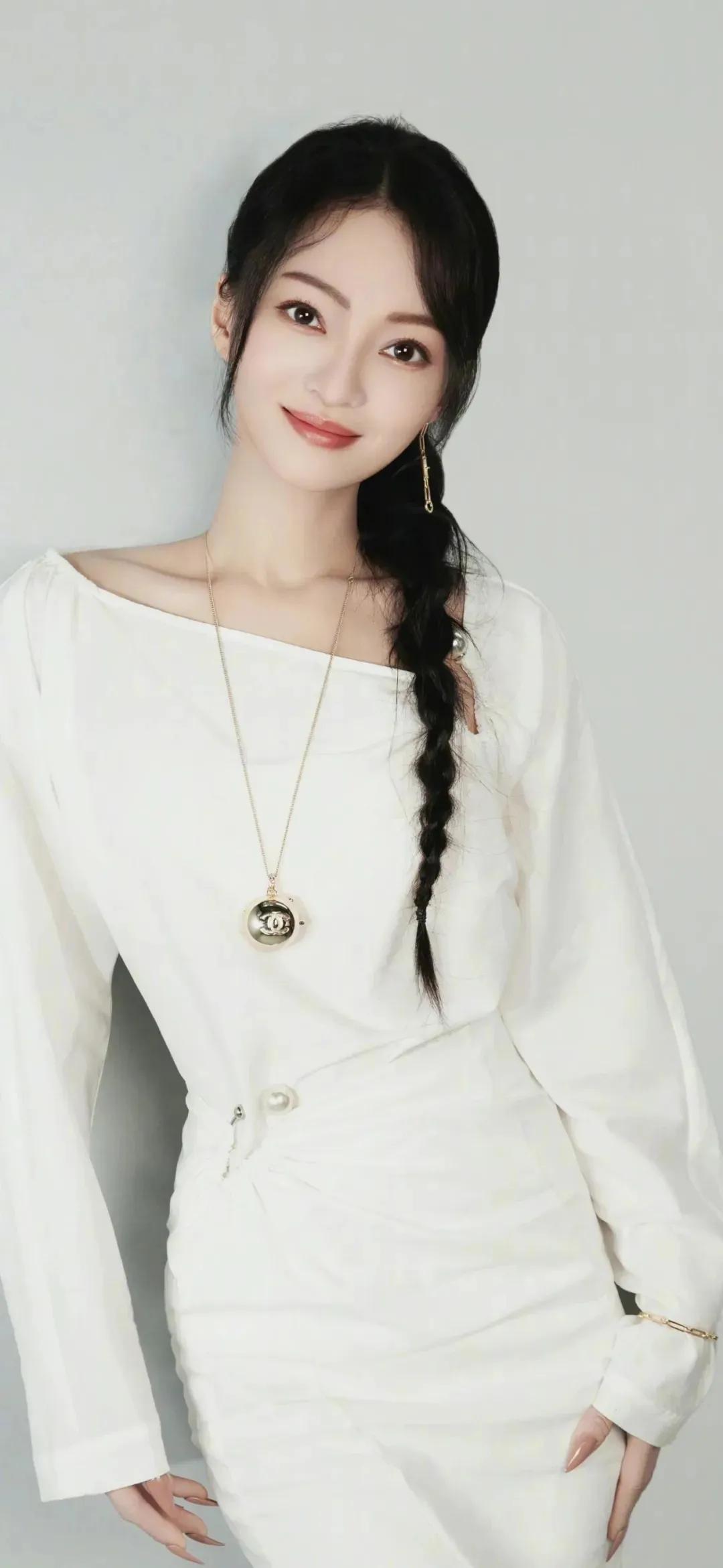 Angela Chang photo wallpaper - iMedia