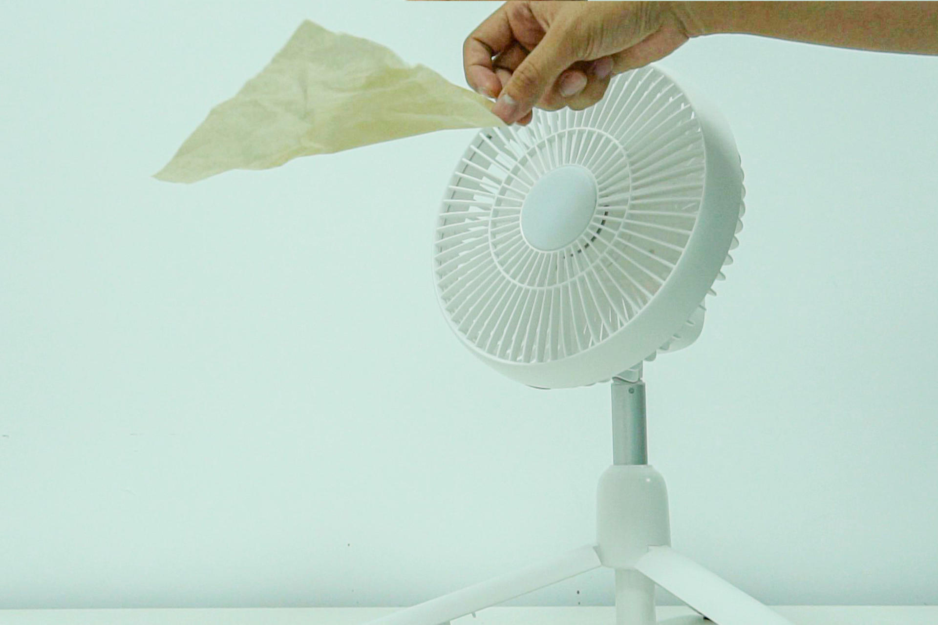 Jisu multifunctional outdoor camping fan, your all-round fan - iMedia