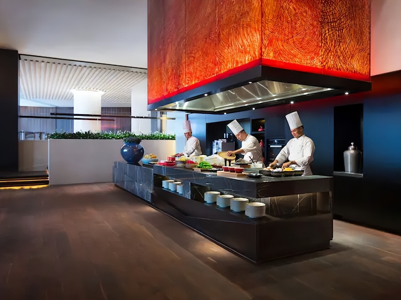 What kind of buffet table should a five-star hotel choose? - iNEWS