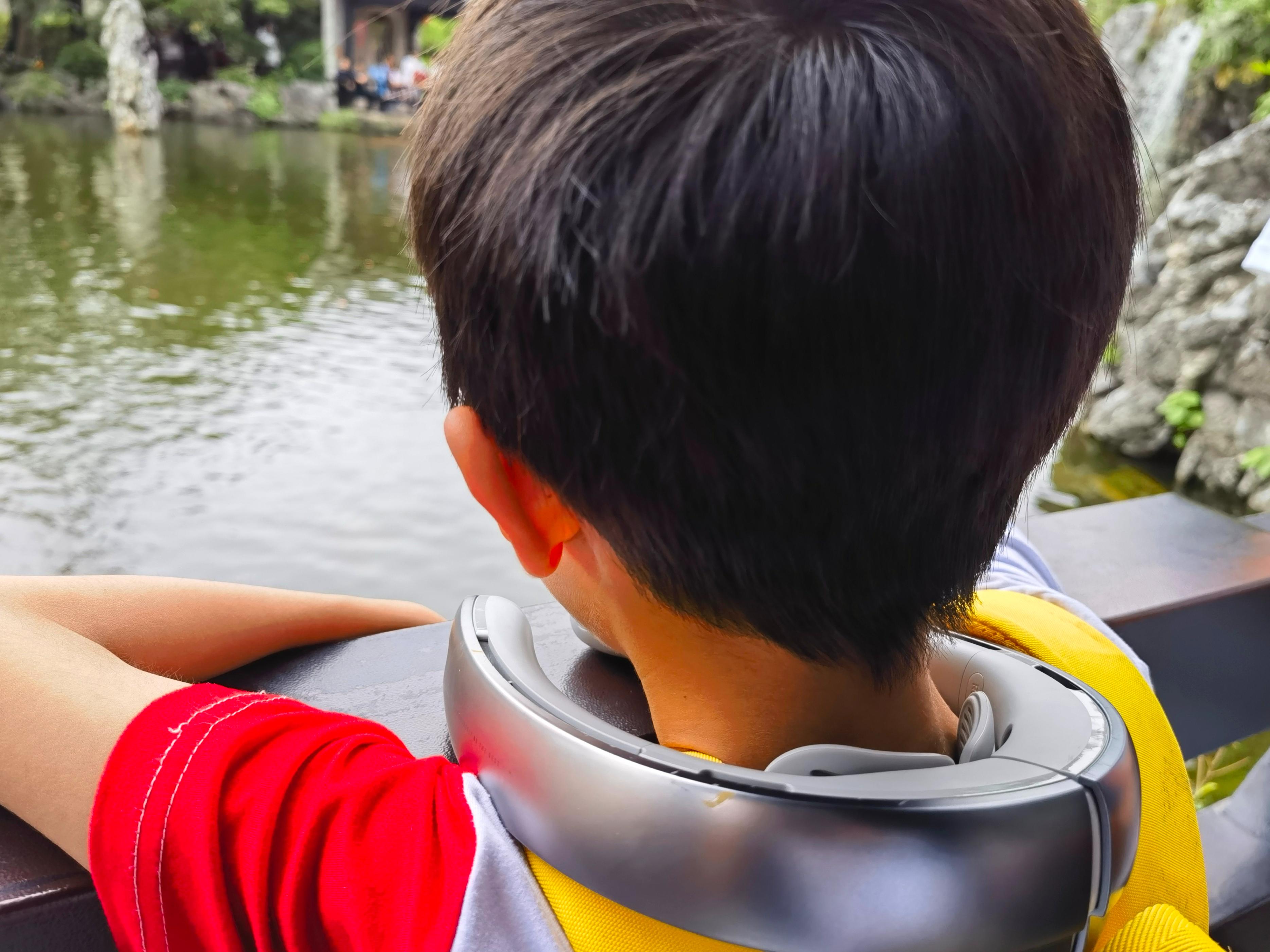 Going out in summer, Jisu neck fan pro1 gives you a 100-level ice ...